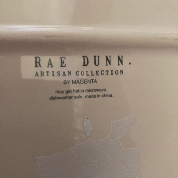 Rae Dunn | Kitchen | Rae Dunn Cake Pan Dish | Poshmark